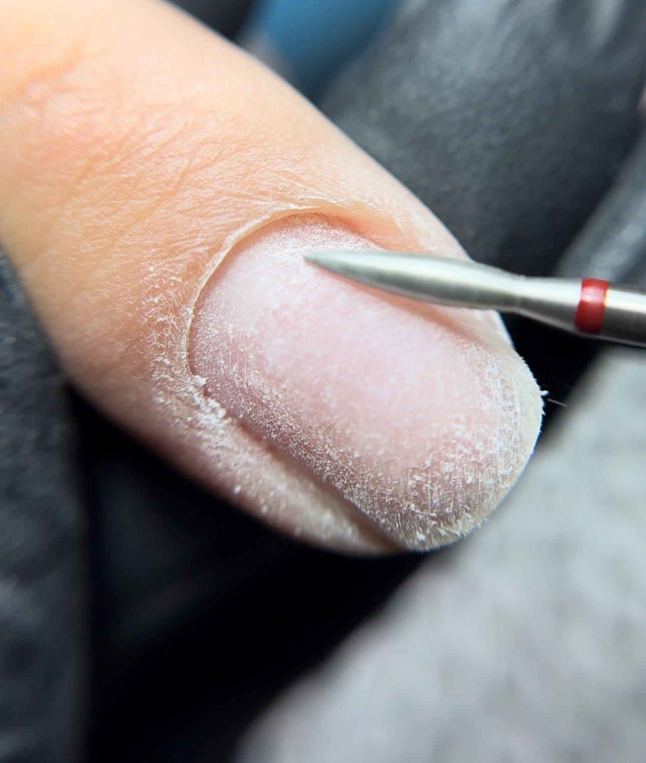 Aparatni manikir | Bjutik